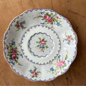 Royal Albert | Dining | Vintage Royal Albert Bone China Petit Point ...